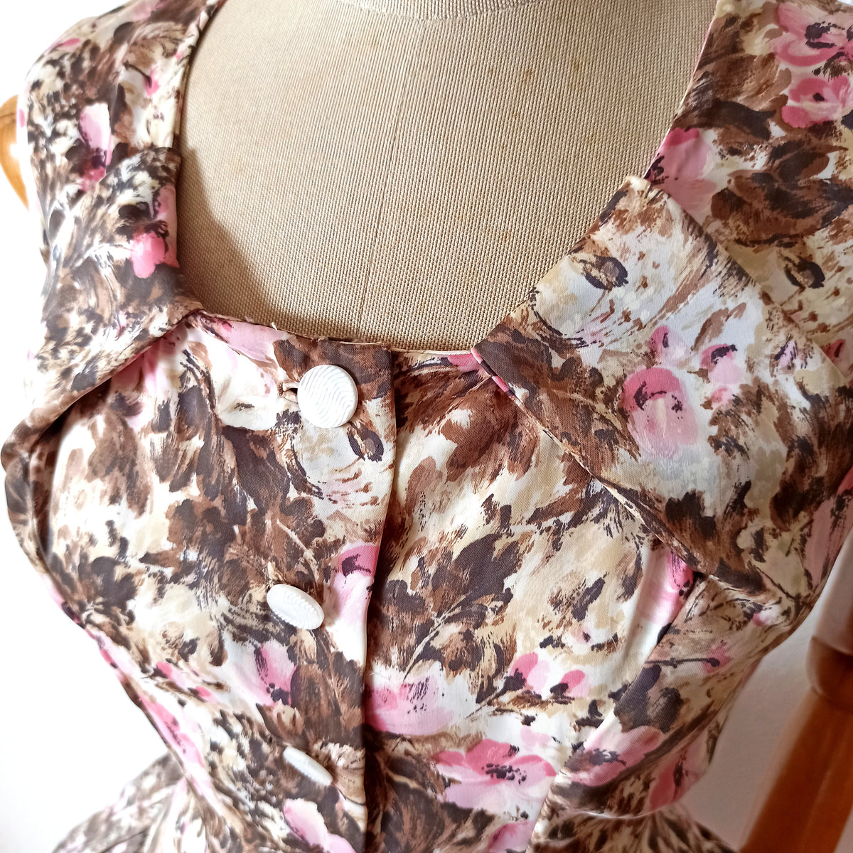 1950s - Gorgeous Floral Satin Dress - W26 (66cm) – Der Fuchs Vintage