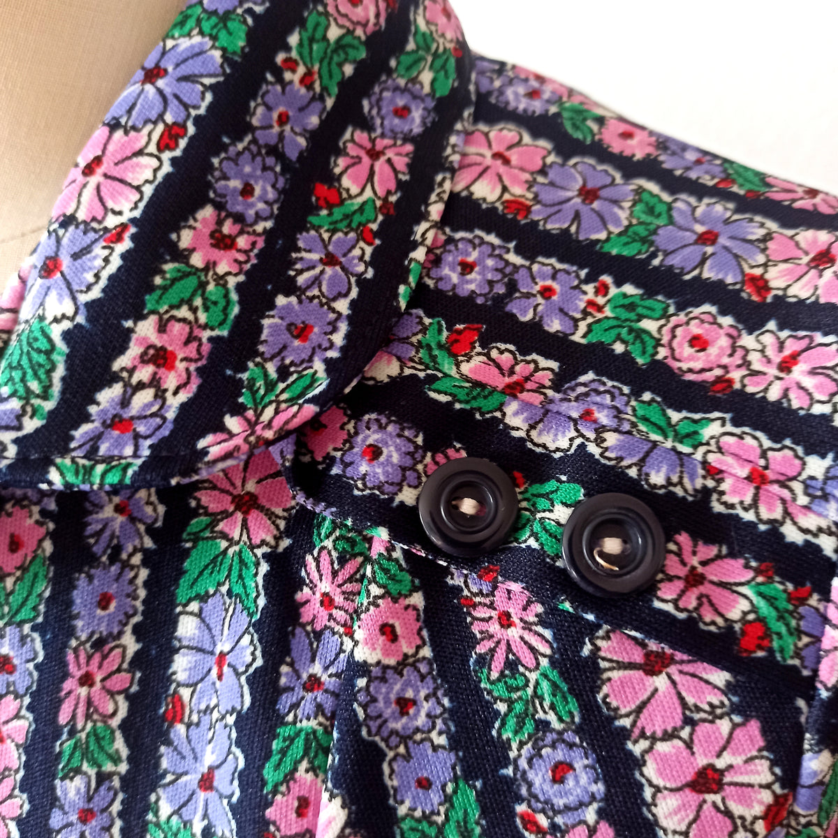 1960s - Tricote de Luxe Floral Dress - Sz 44 – Der Fuchs Vintage